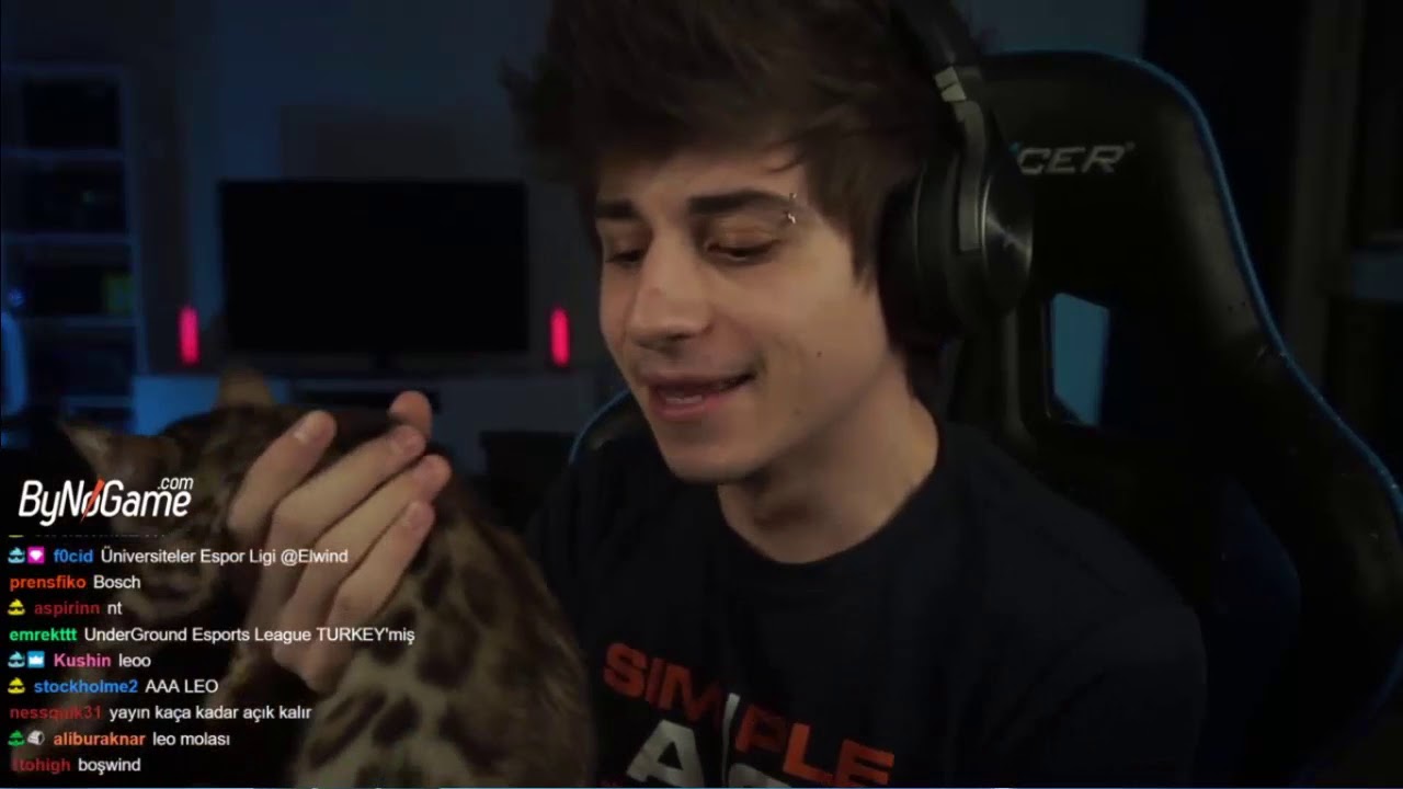 ELWİND LOL EN İYİ ANLAR İZLİYOR - YouTube