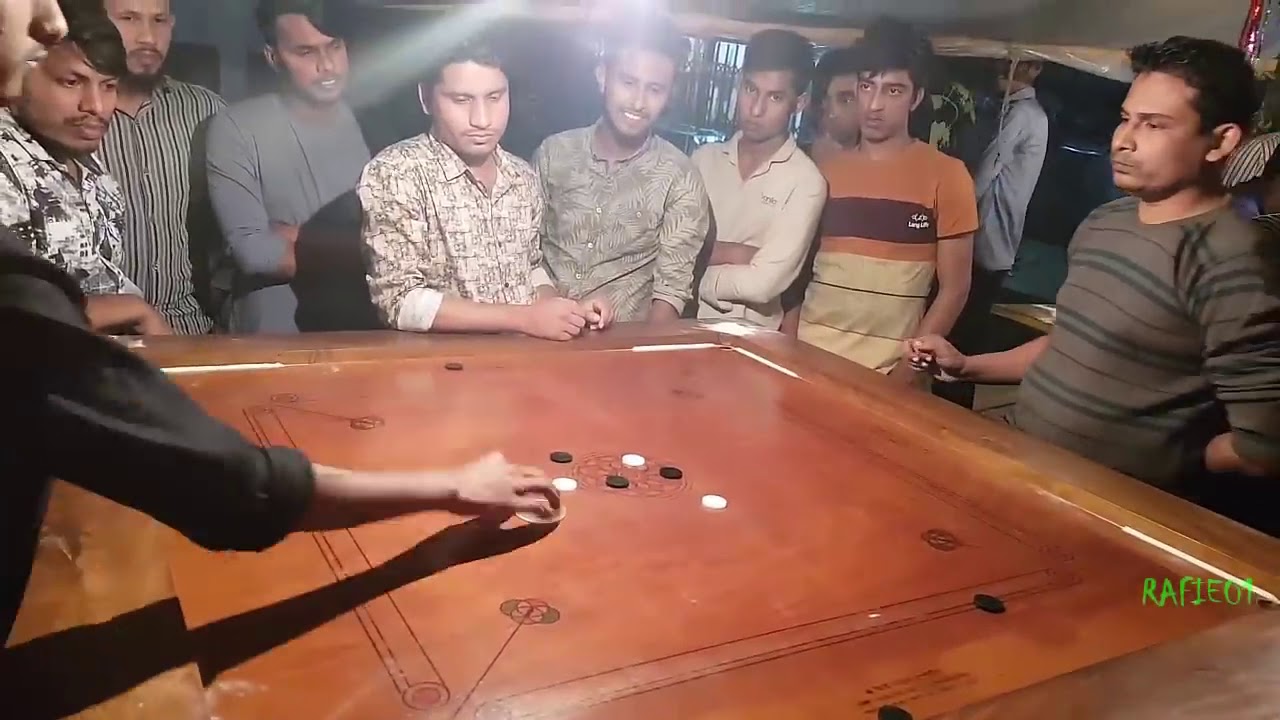 Carrom Board Champion Full Hit Clear 1 Hit 14 Point Carrom king - YouTube