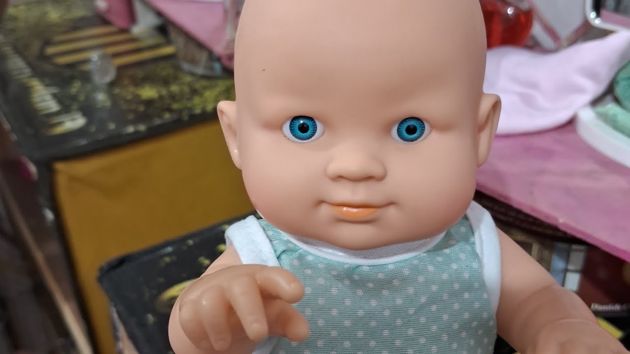 Sin Editar Mi primer bañito Bebe Chiquito - YouTube