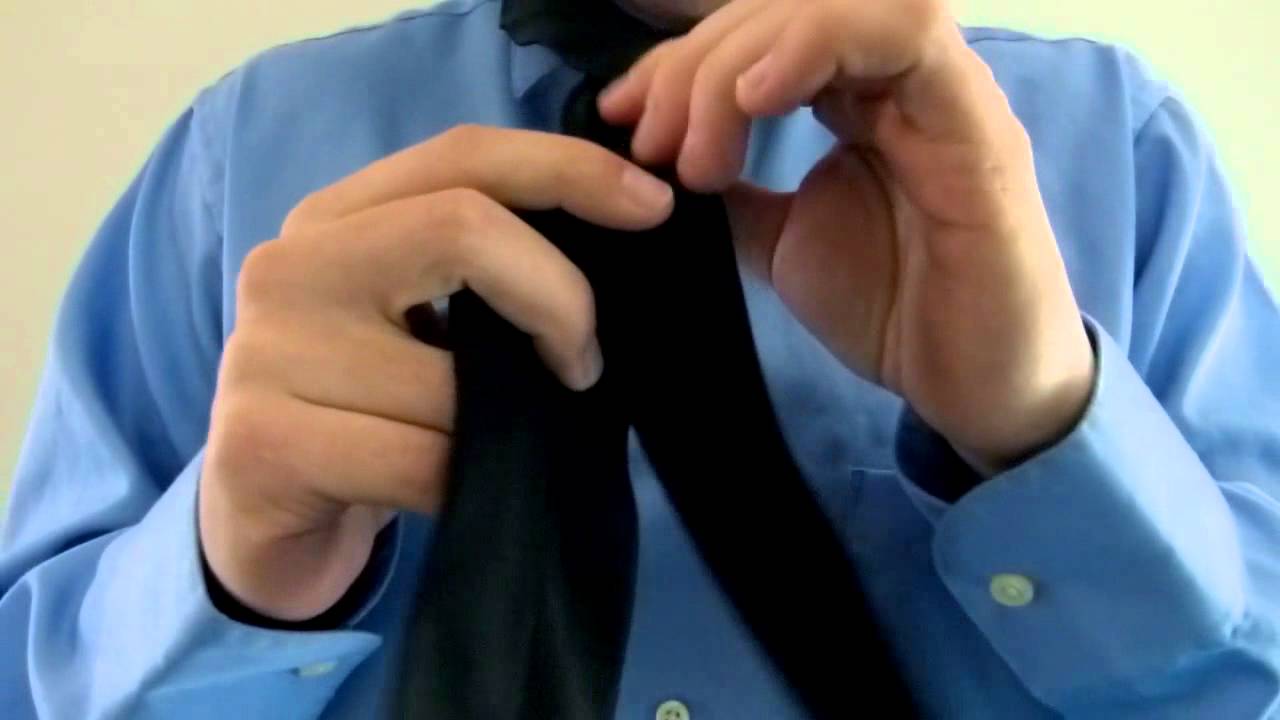 How to Tie a Tie - Step by Step Double Windsor Knot - Best Advice on ...