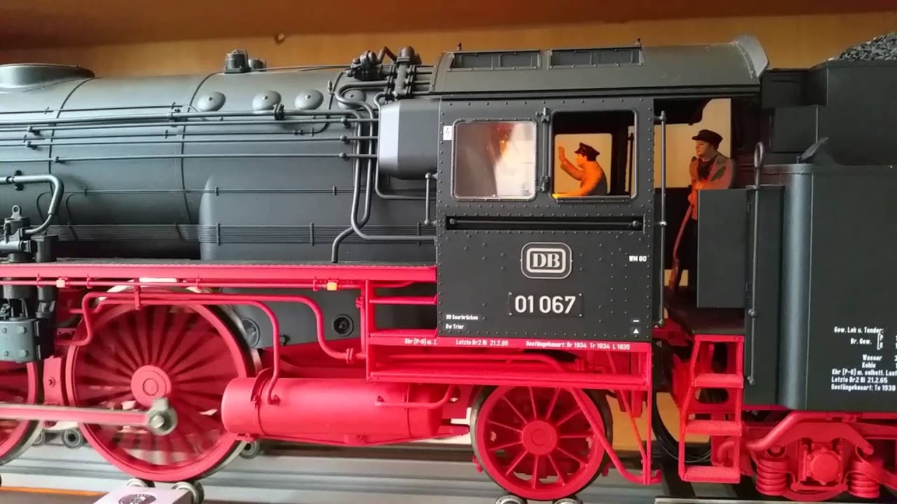 Spur 1 Märklin 55900 BR 01 067 - YouTube
