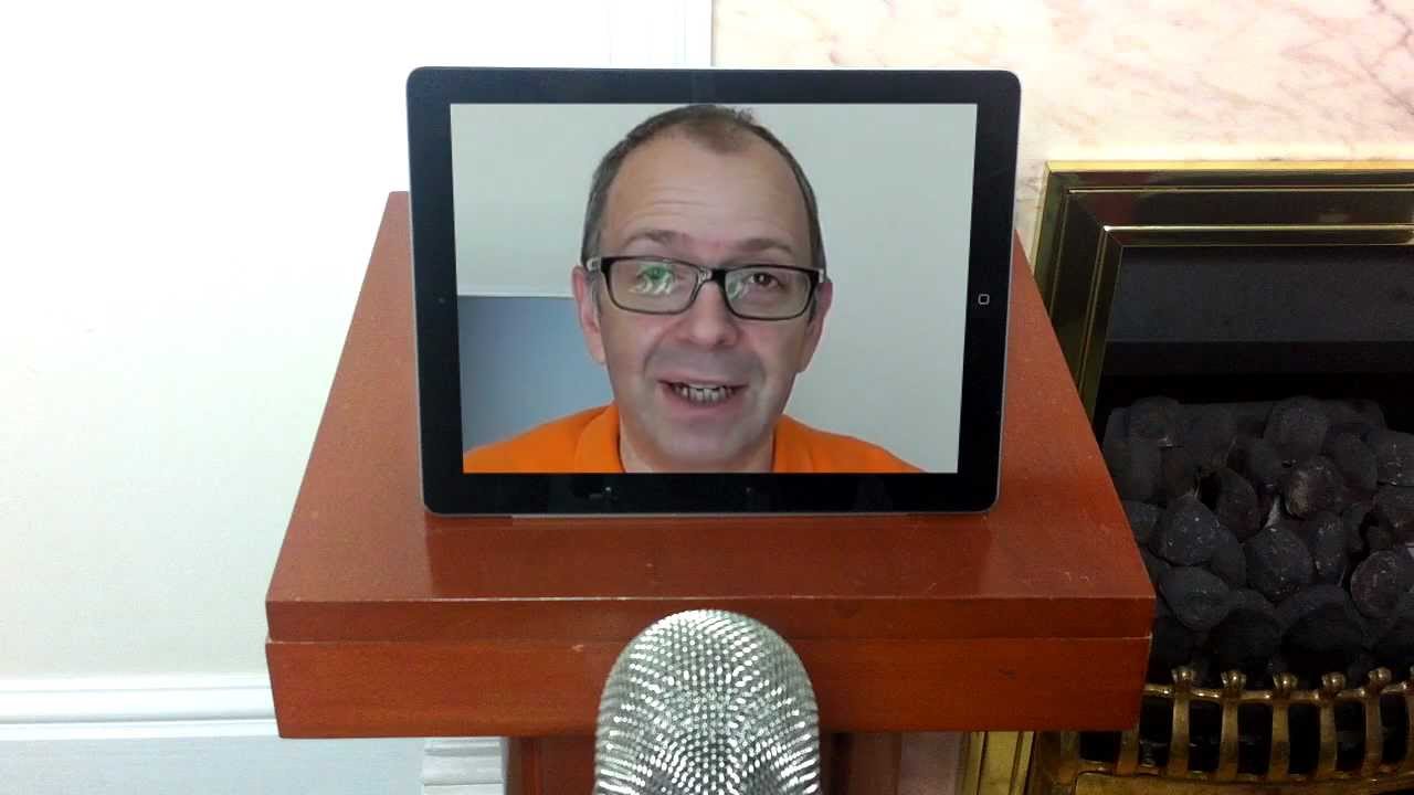 [TEChBrits] Talks To Geekanoids (Dave Cryer) - YouTube