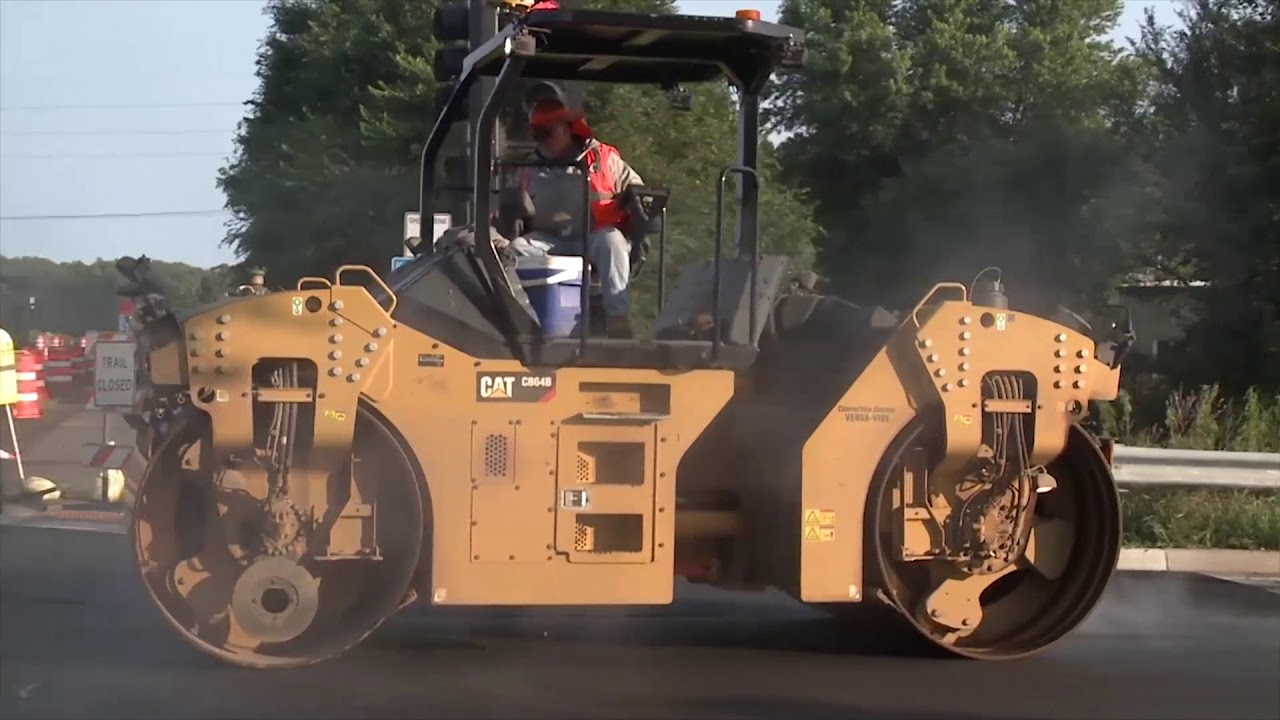 CAT® Paving Products - YouTube