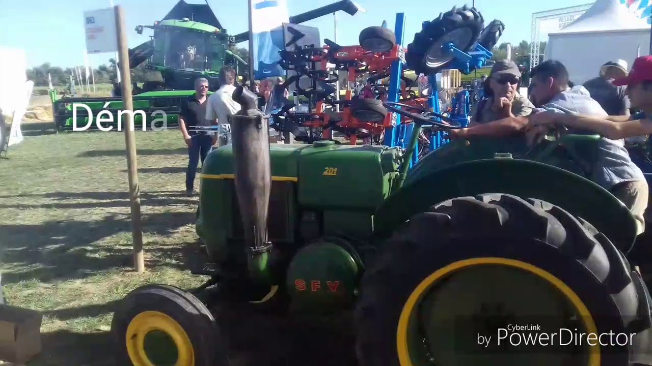 Tracteur Société Française Vierzon 201 lors du salon Innov'agri - YouTube