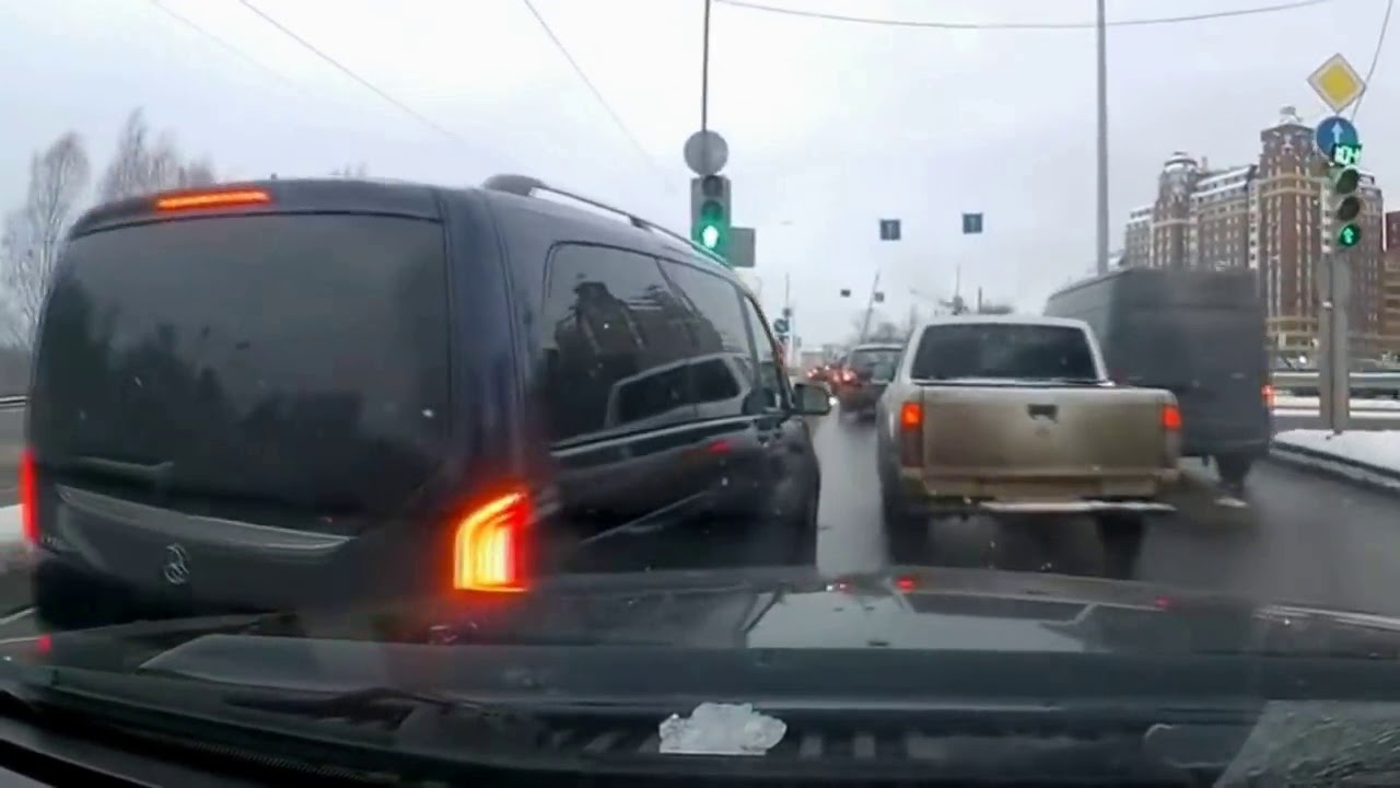 Crash Video | Mercedes Car Crash Compilation | Feb. 21 2019 - YouTube