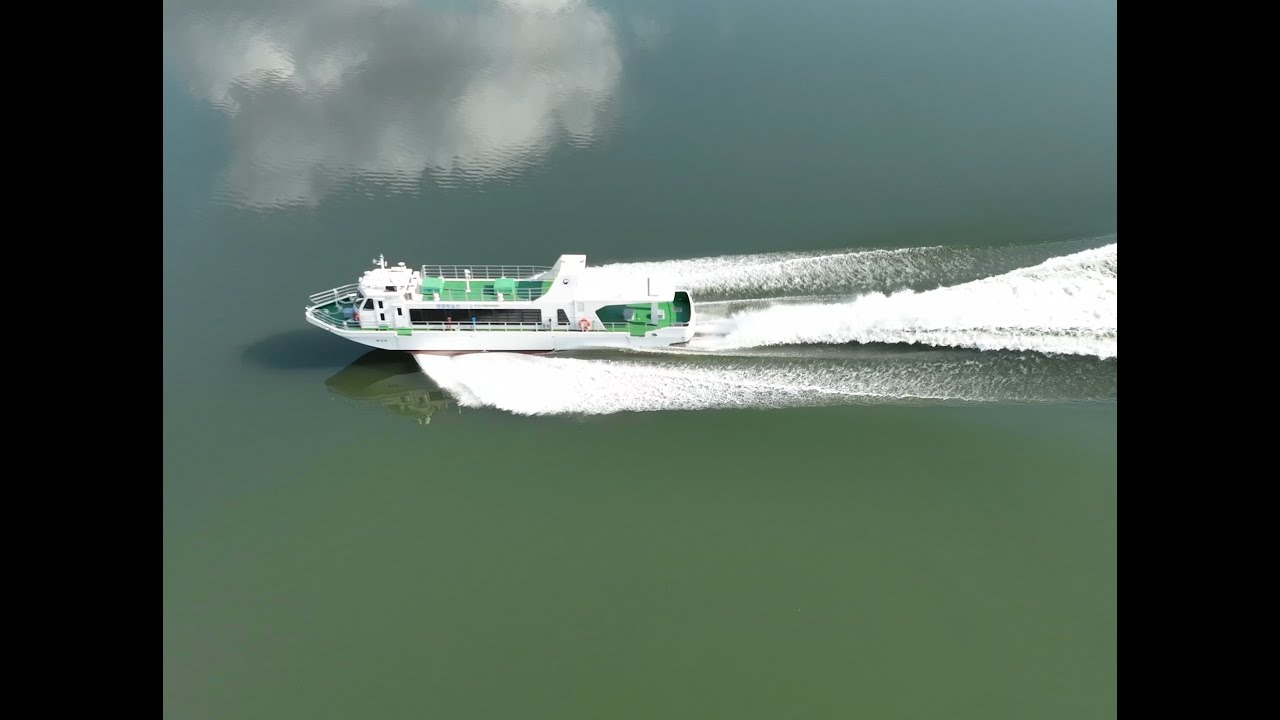 The Bukhan River & Namhan River Merge, South Korea - YouTube