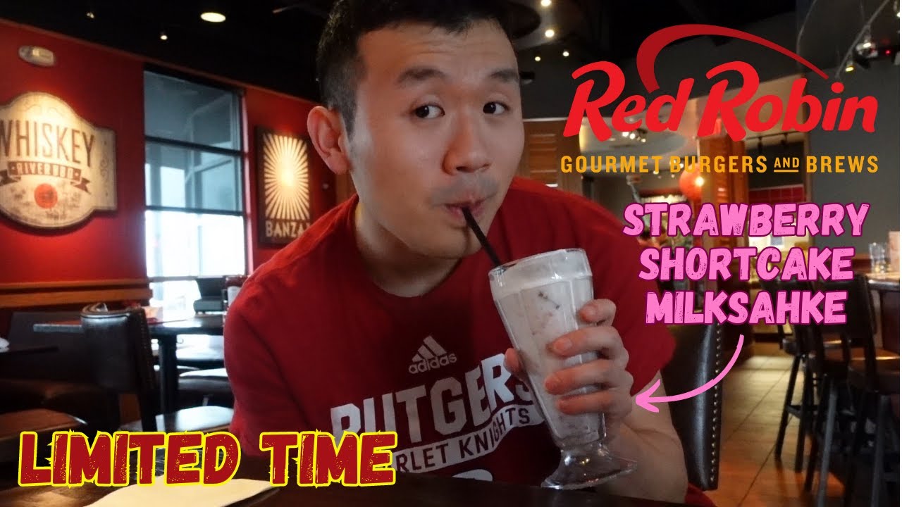 Red Robin Limited Time Strawberry Shortcake Milkshake Review - YouTube