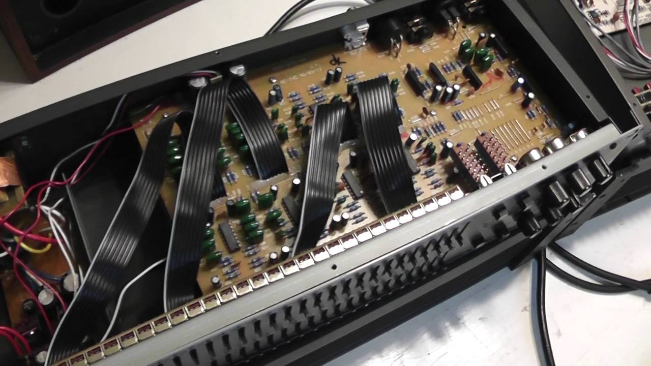 Samson E30 Dual 15 Band Equalizer - YouTube