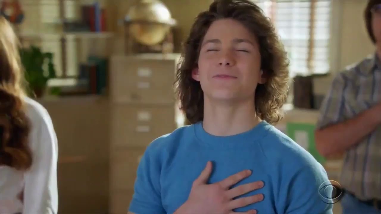 Young Sheldon bande annonce de la saison 3 - YouTube