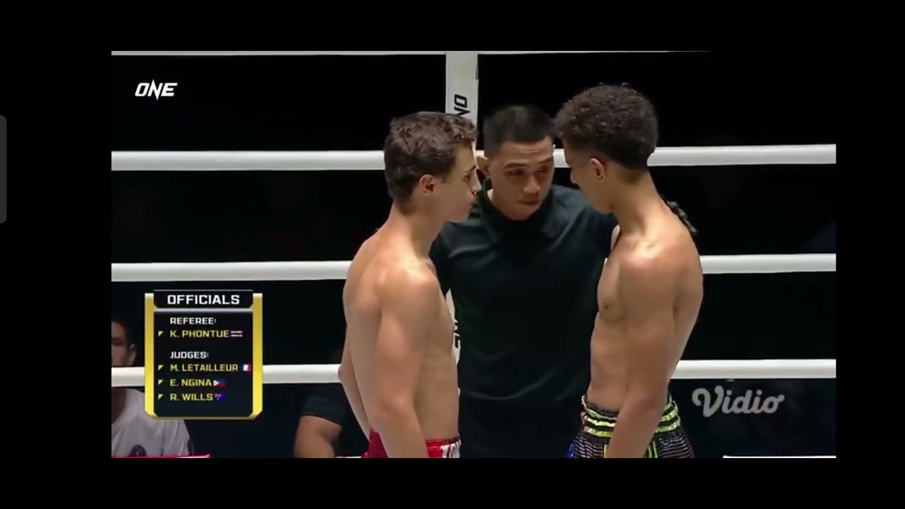 RUSTAM YUNUSOV VS TOUFIQ CHABIBI ONE FRIDAY FIGHTS MUAY THAI - YouTube