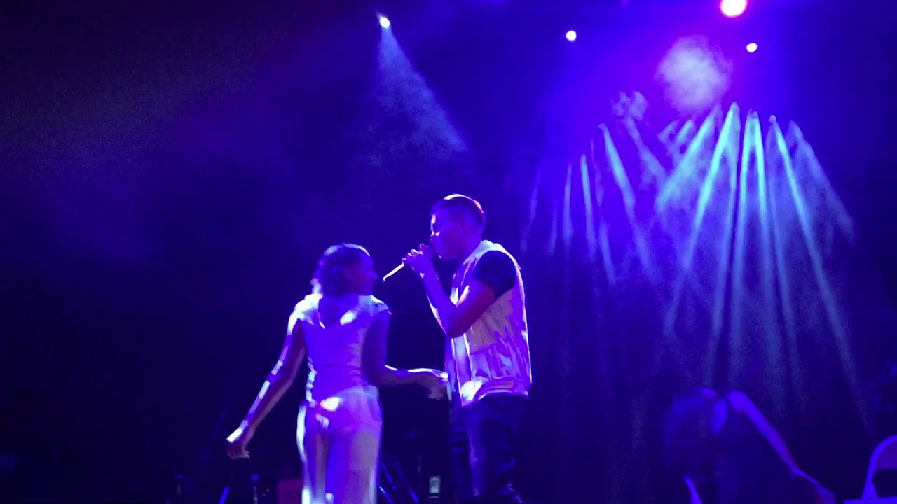 Mark Isaiah singing “How To Love” - YouTube