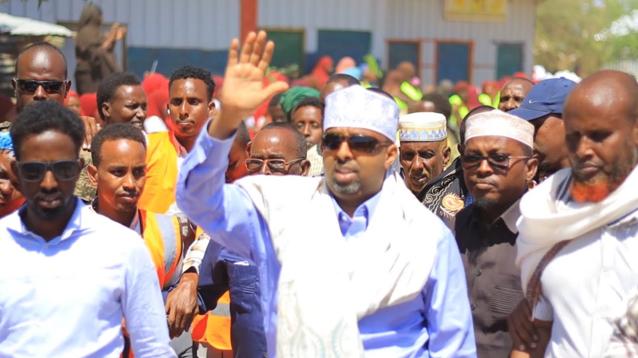 Soo dhaweyntii ugaas yuusuf ee Dagmada Bulo burte. - YouTube