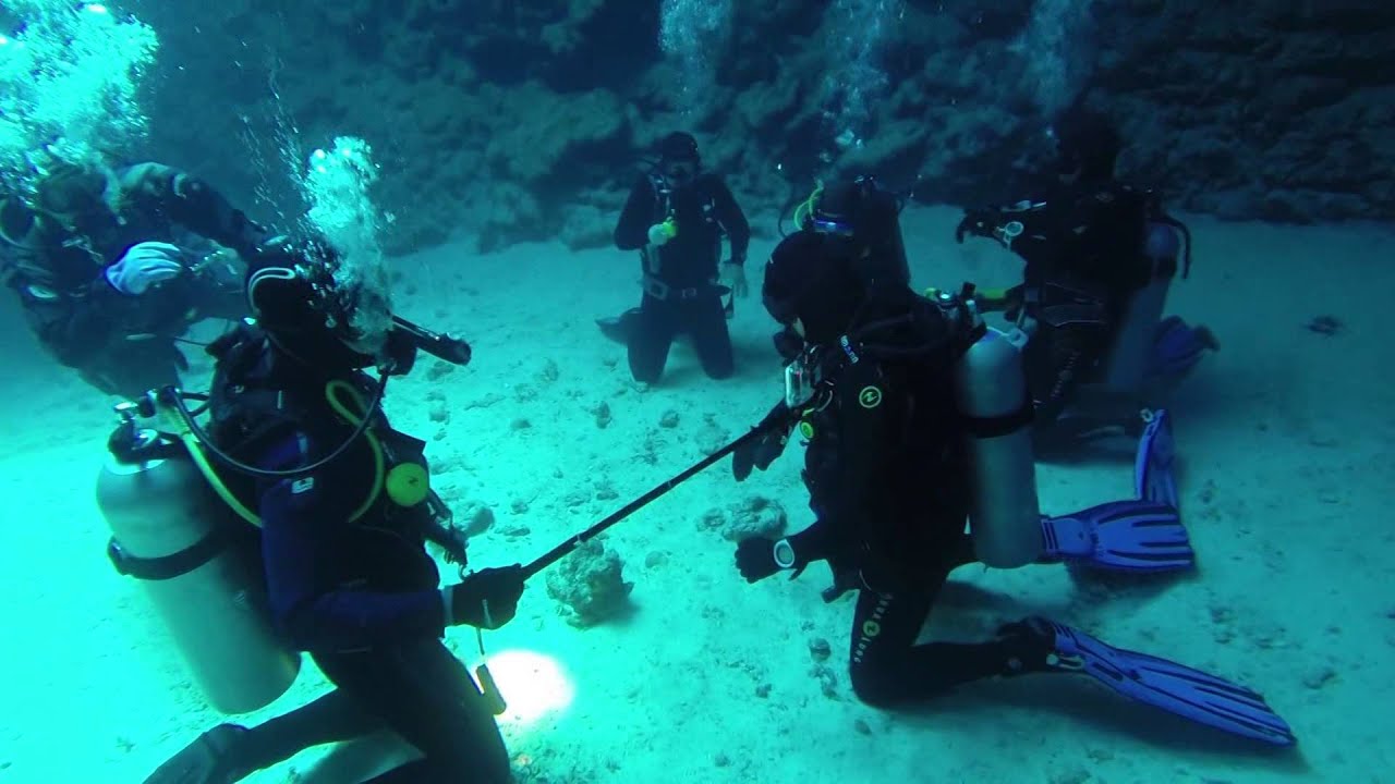 Trailer about our film in Dahab. April 2015. - YouTube