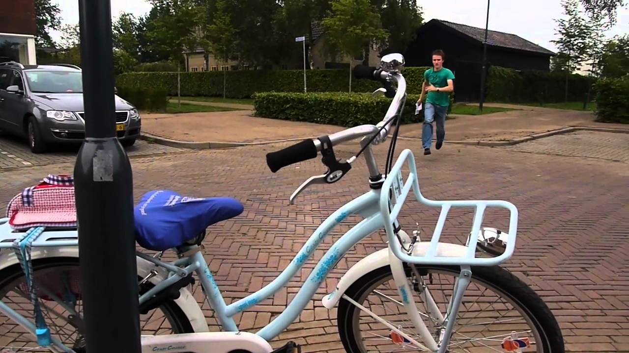 mADE AV 2011 - YouTube