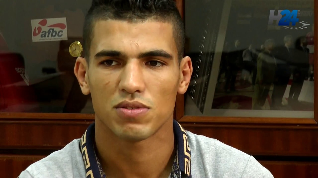 En tête-à-tête avec Mohamed Rabii, champion du monde de boxe - YouTube