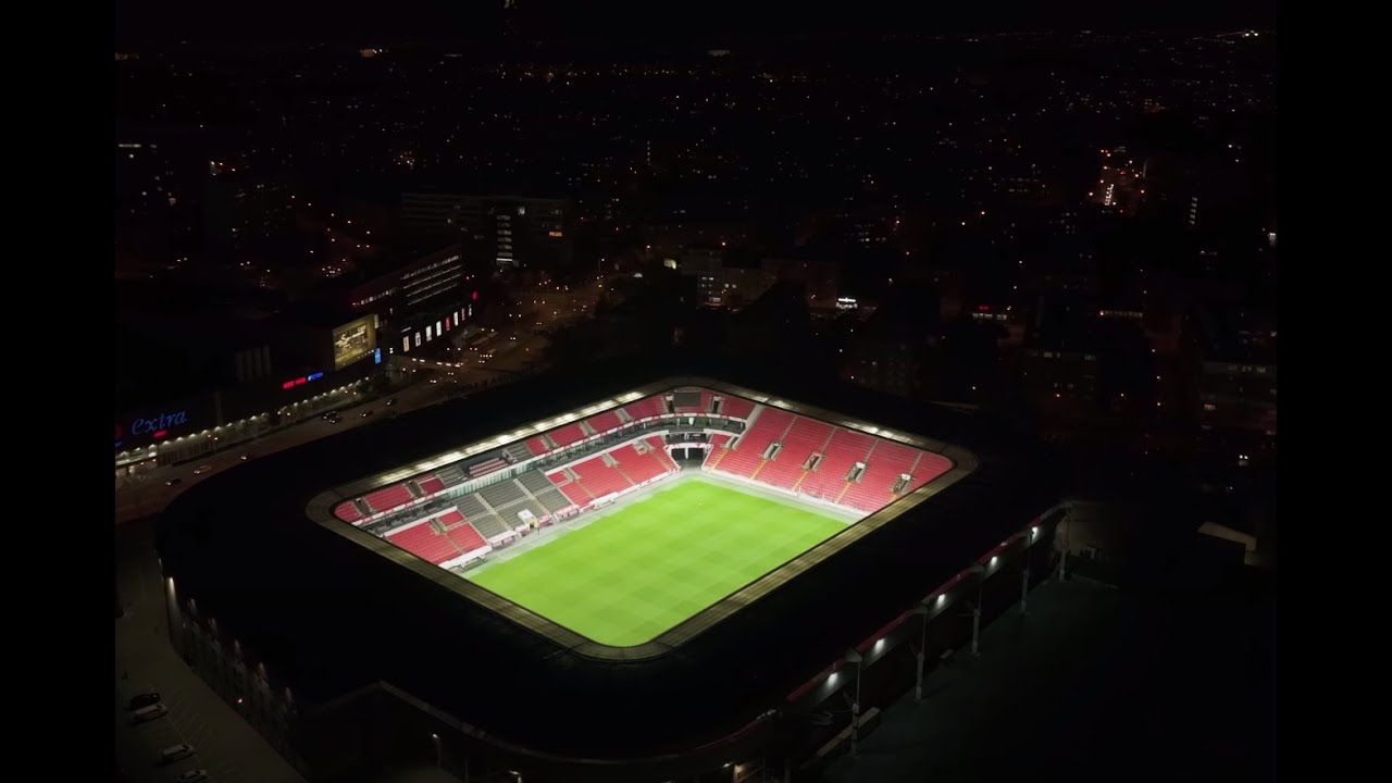 Reference inteligentní LED osvětlení SK Slavia Praha (stadion Eden ...