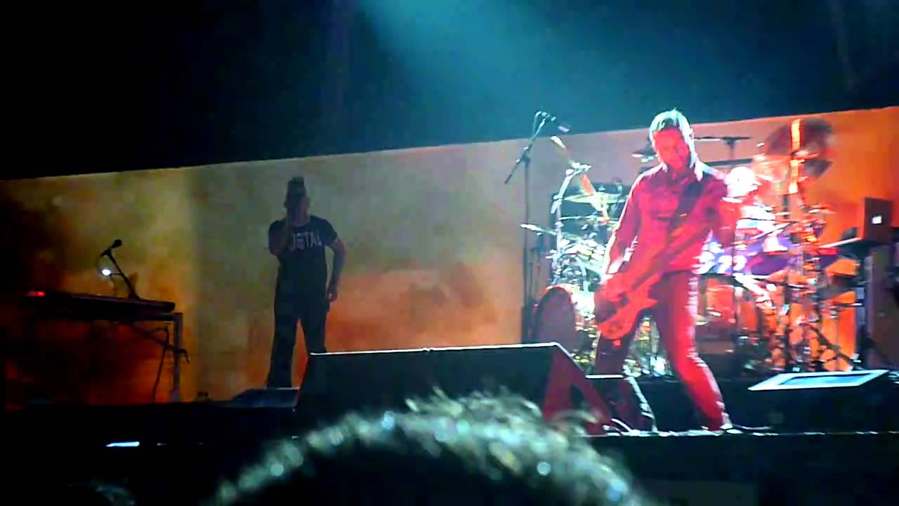 Tool - Intolerance (Live Big Day Out 2011) - YouTube