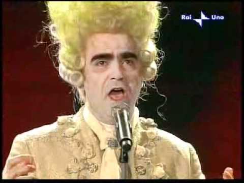 Italian opera singing with humor - YouTube