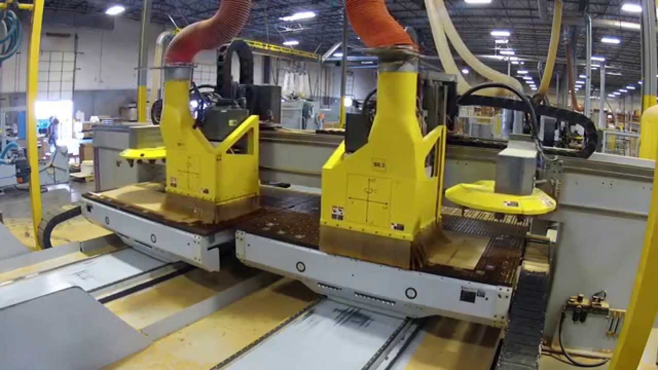 Homag BOF 132 Twin Flat Table CNC Machining Center - YouTube