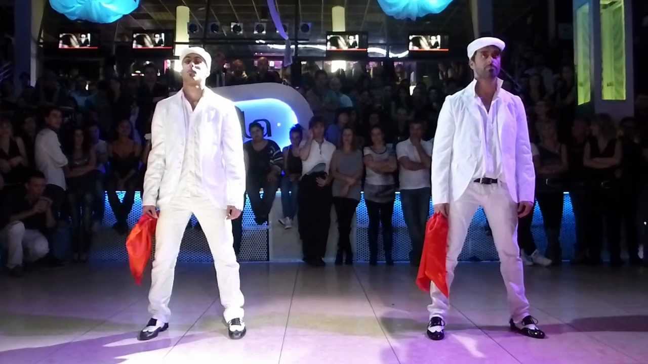 RUMBA ..COLUMBIA . - YouTube
