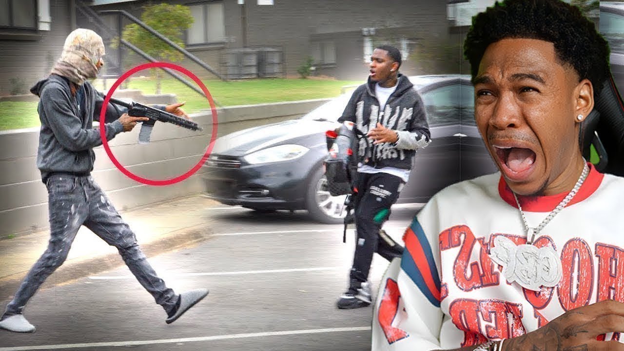 Memphis Drill Rapper Shot In The Face By Pooh Shiesty Opps "EBG" - YouTube