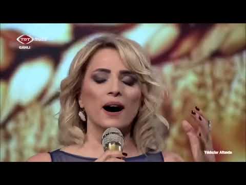 AYŞEN BİRGÖR- HASTANE ÖNÜNDE İNCİR AĞACI