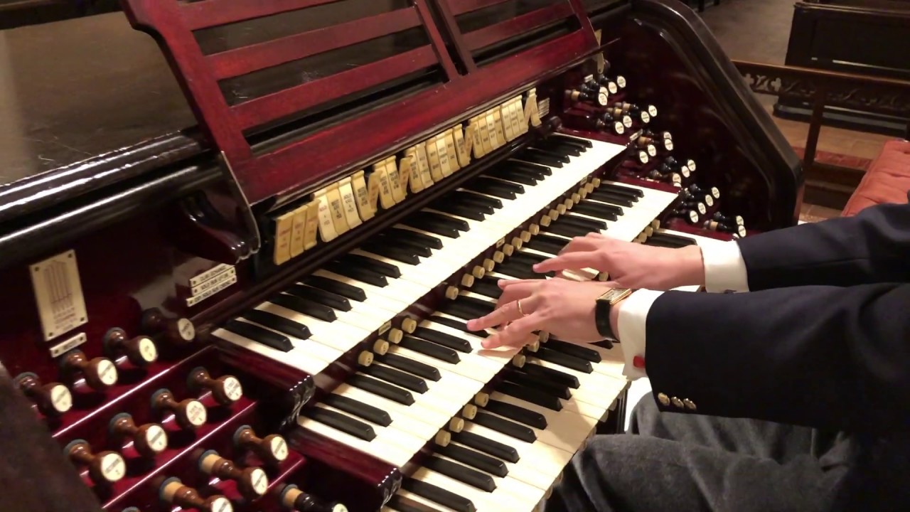 Piano transcriptions in organ concerts - YouTube