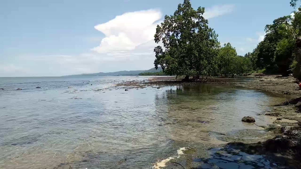 batu gong sulawesi tenggara - YouTube