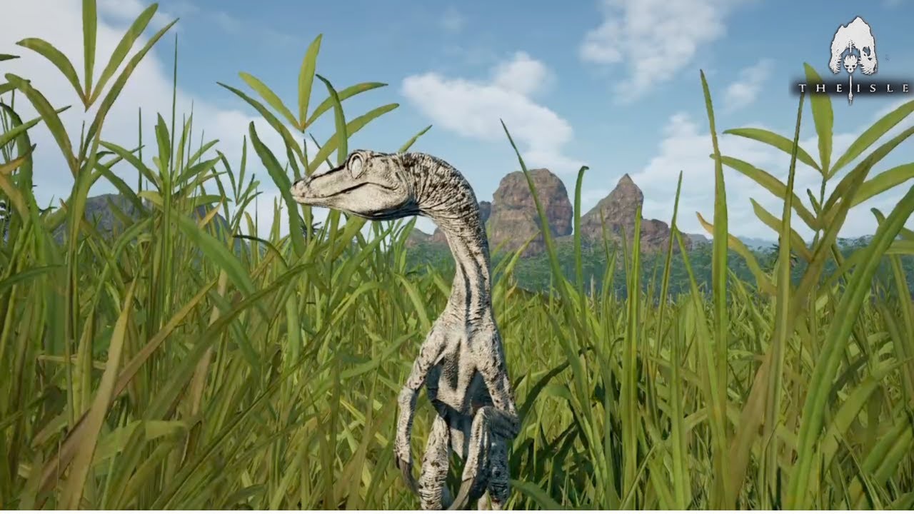 The Troodon Annoyance | The Isle Evrmia - YouTube