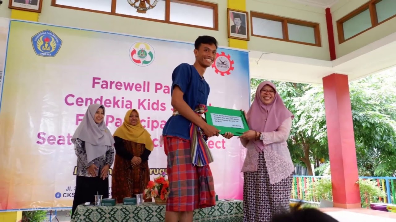 SEA Teacher Project โครงการ SEA Teacher ณ ประเทศอินโดนีเซีย - YouTube