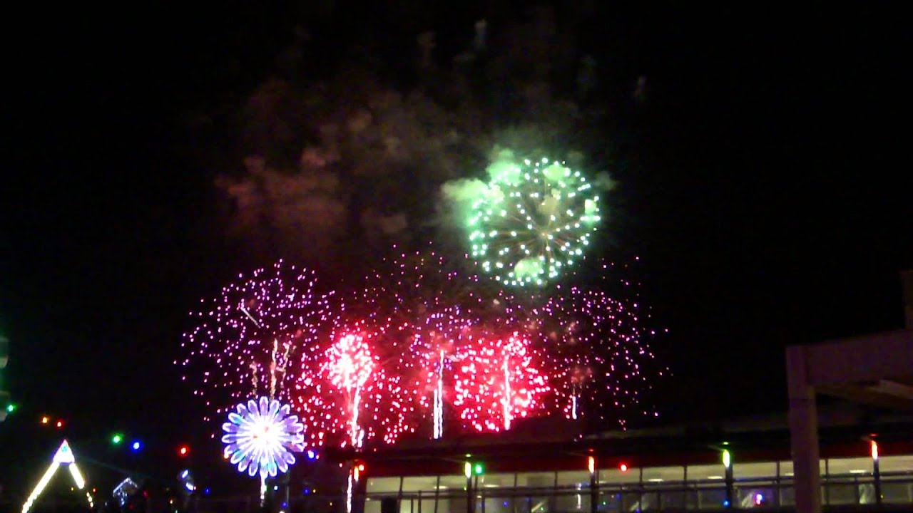 Electric Daisy Carnival - 2012 - Fireworks - YouTube