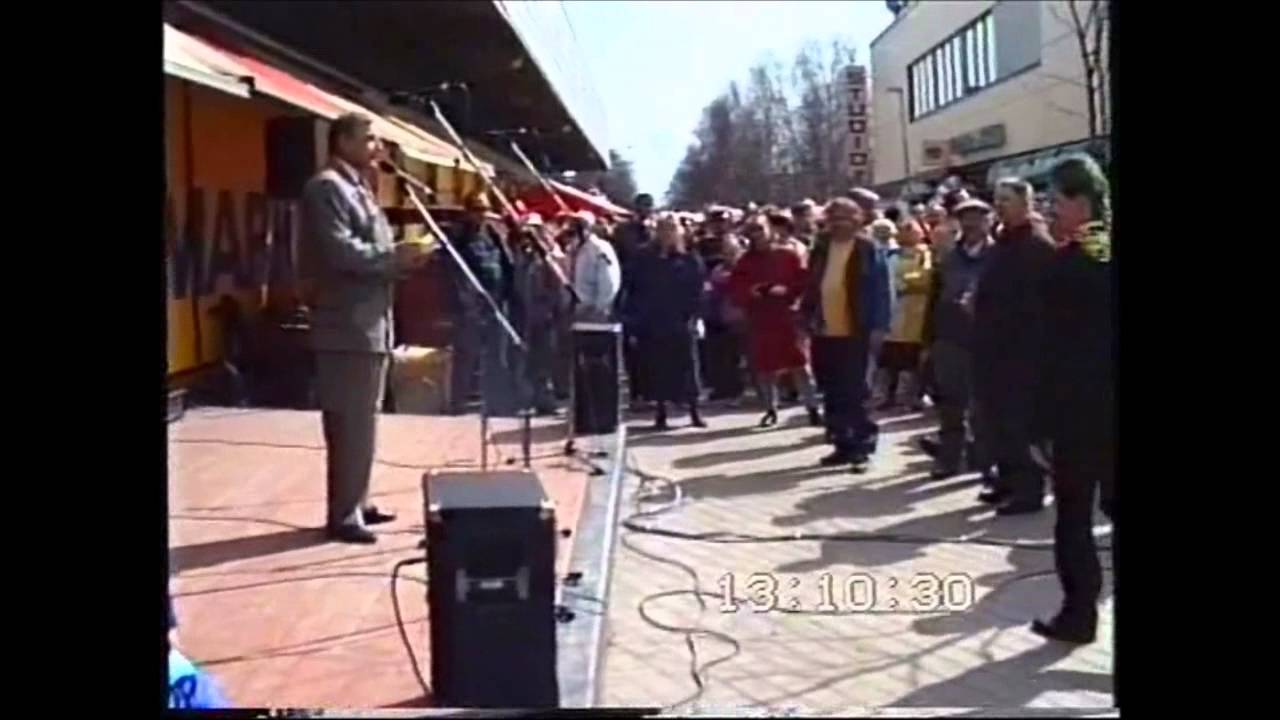 Ulf Sundqvist, SDP,Vappupuhe Järvenpäässä -92. - YouTube