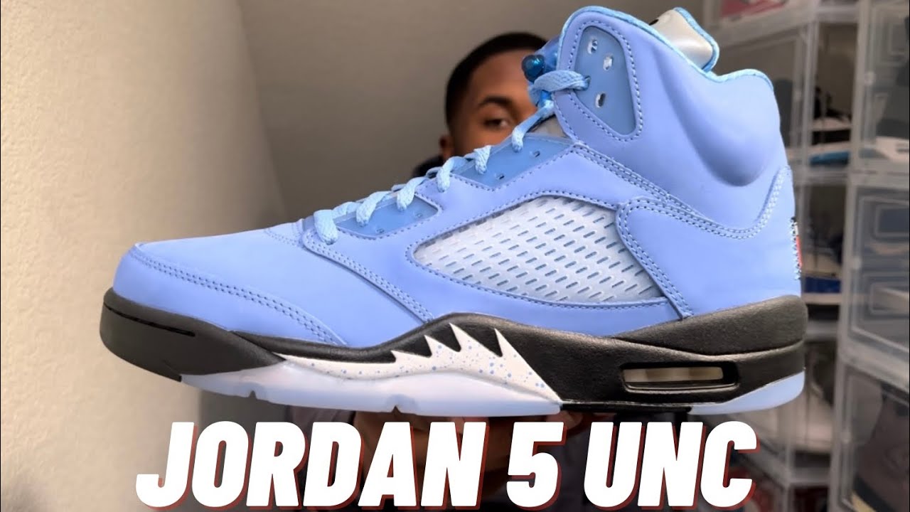 Jordan 5 UNC UNBOXING & IN HAND REVIEW/COMPARISON! - YouTube