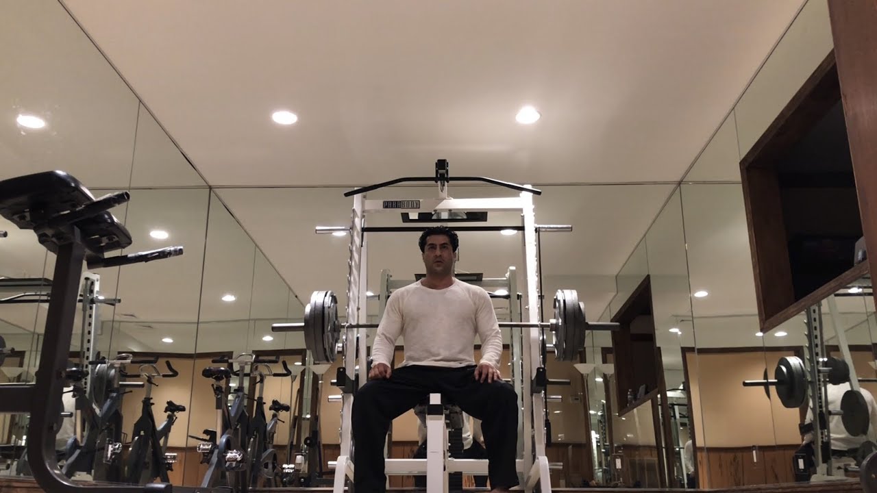 Bench Pressing 335 x1 345 x1 Working My Way Back Up Slowly - YouTube