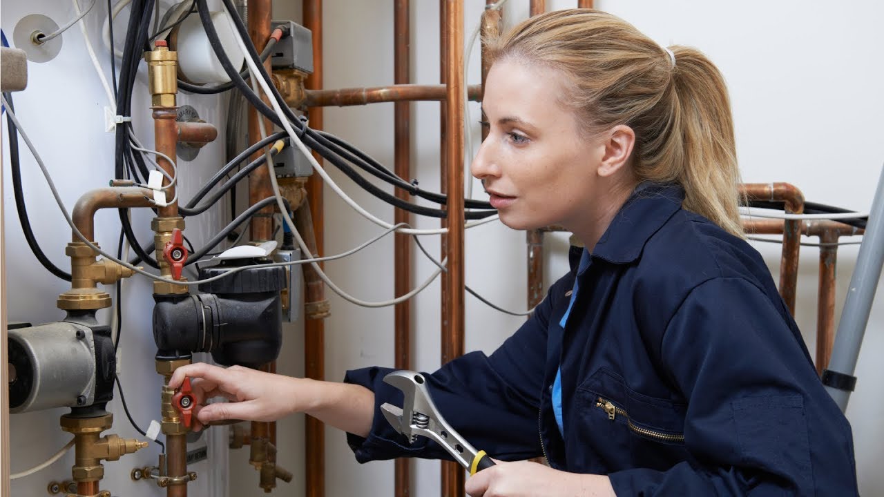 Black Friday Is Plumbers’ Busiest Day of the Year - YouTube