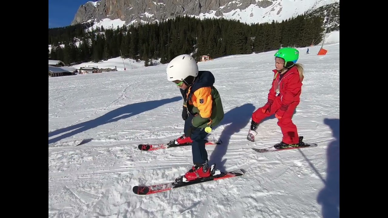 Skischule Ehrwald Total Compilation 10.2.2022 - YouTube