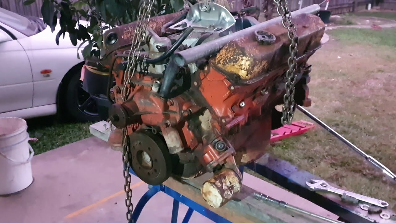 P1 COMMODORE 253 v8 Vh Before rebuild 2020 - YouTube