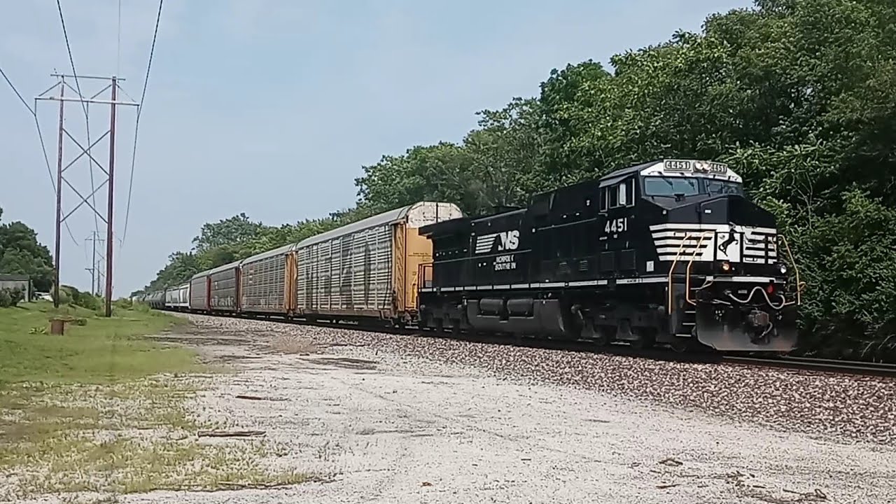 Norfolk Southern Manifest - Boody, Illinois 7-5-21 - YouTube