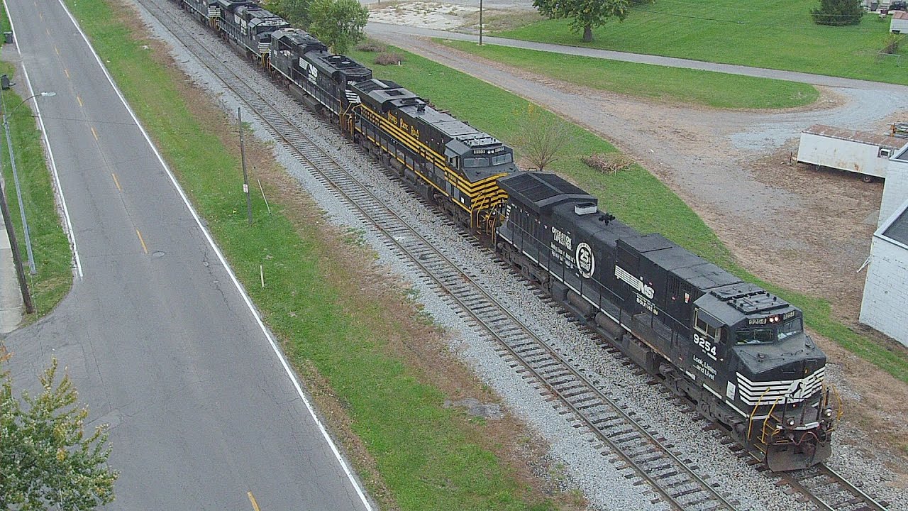 Ns 10E Ns 9254 & Ns 8100 NKP Heritage Unit with a drone - YouTube