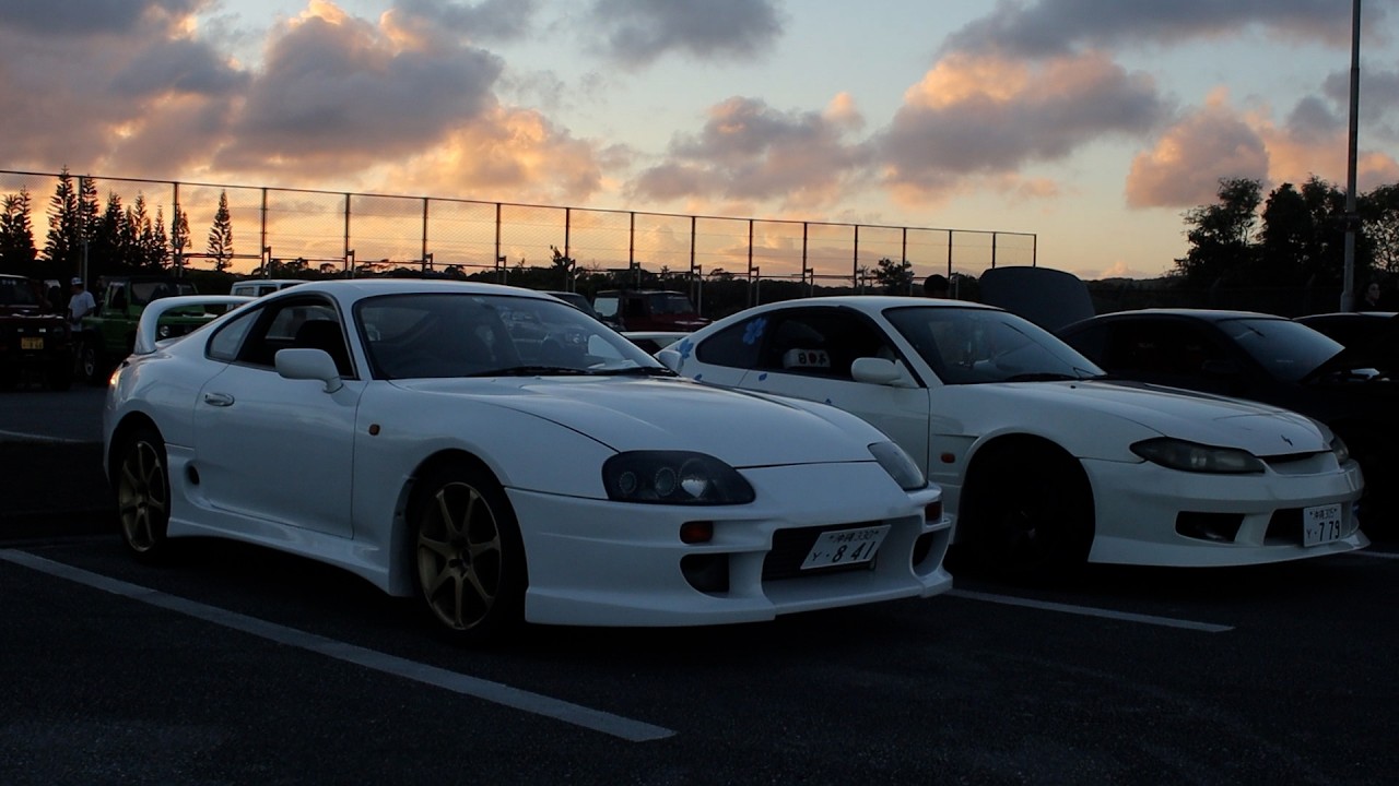 Japanese Car Meet | JDM Cars At Night - YouTube