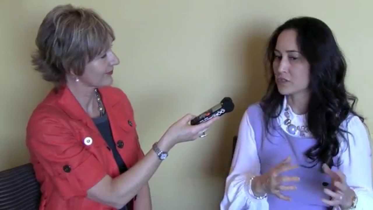 Cynthia Breazeal: Will Robots Like Jibo Take Your Job? - YouTube