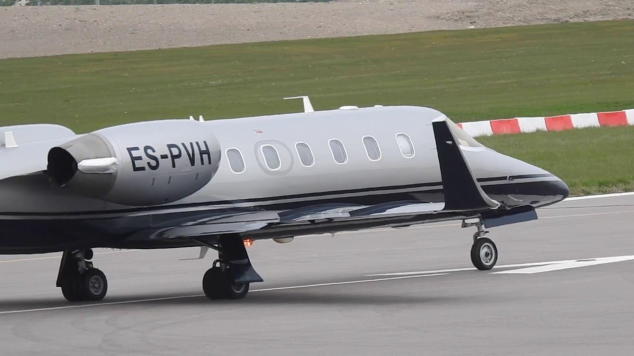 Panaviatic Bombardier Learjet 31A ES-PVH close-up - YouTube