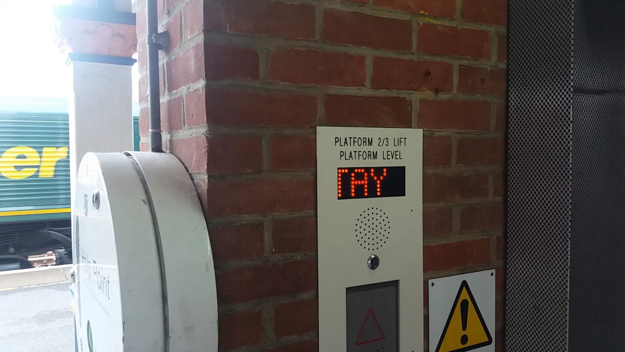 Stannah Lift Alarm Message on Display at Eastleigh Platforms 2&3 - YouTube