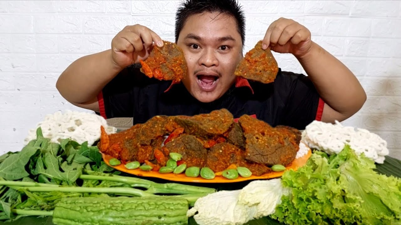 OSENG PEDAS PARU SAPI TEBAL,SUPER JUMBO LALAPAN MENTAH.. - YouTube