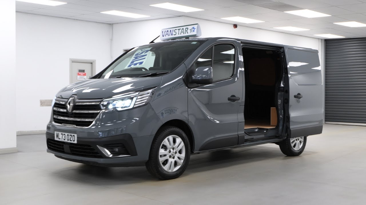 Renault Trafic 30 2.0 Blue dCi Extra Edition Urban Grey 130 BHP SWB ...