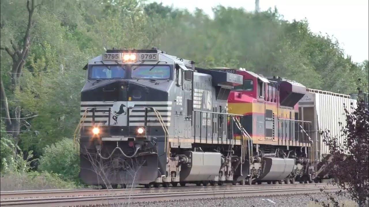 NS 65E - YouTube