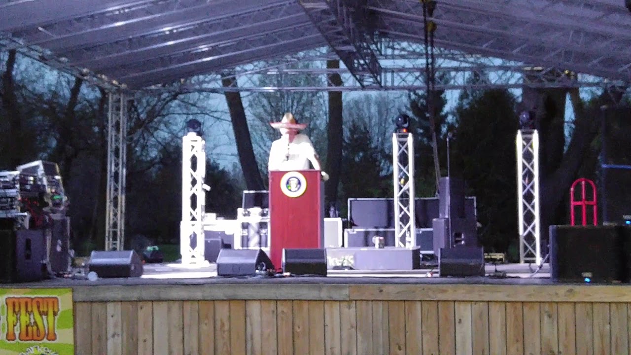 Corey Kinsella at Sharkey's on Cinco De mayo 2018 - YouTube