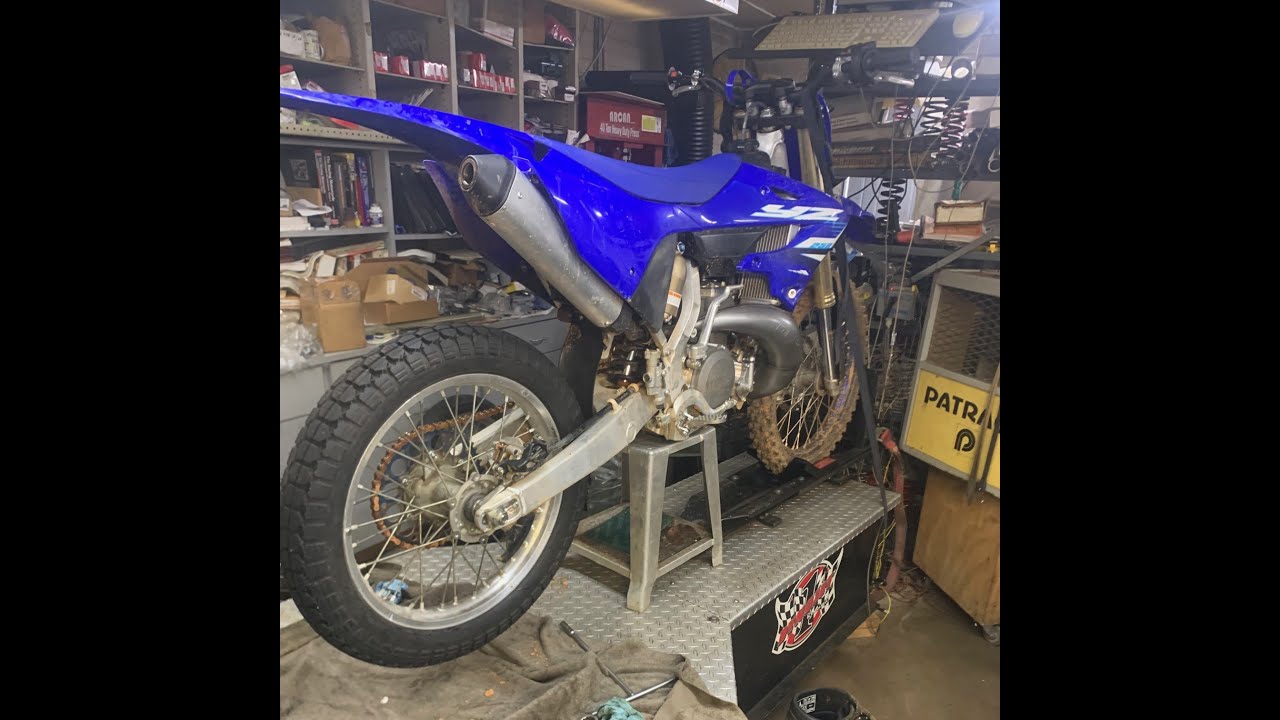 YZ400 TWO STROKE: Build, First Ride, and Dyno Testing! - YouTube