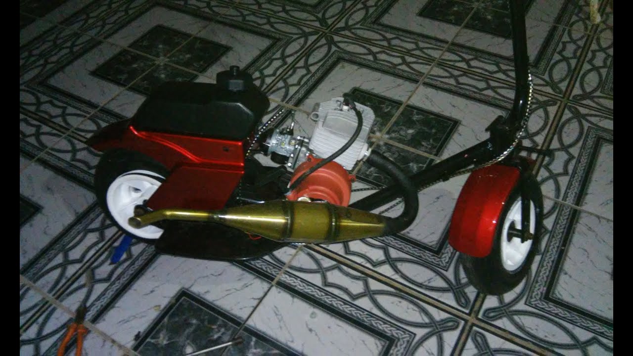 Reforma Walk Machine - YouTube