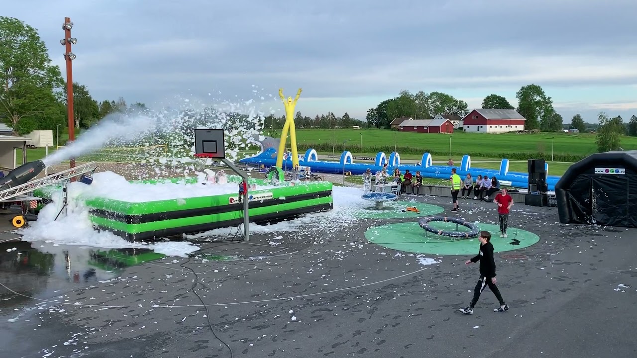 Fun House Skumparty - YouTube